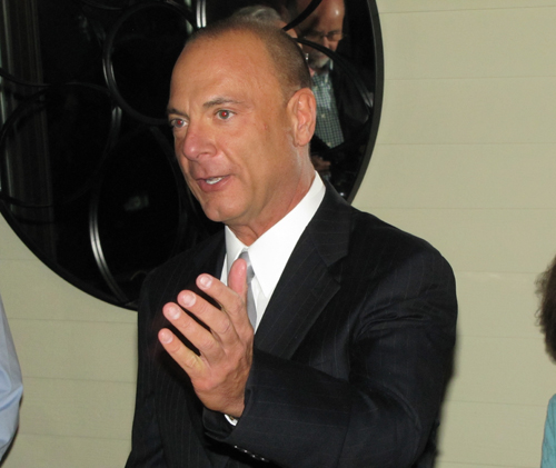 Coates makes council run official; supe says ‘Giglio is toast ...