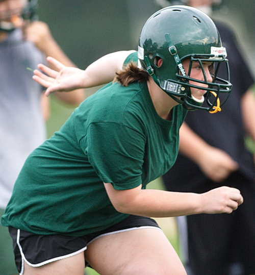Football: As Monarchs see it, this girl is one of the ‘guys ...