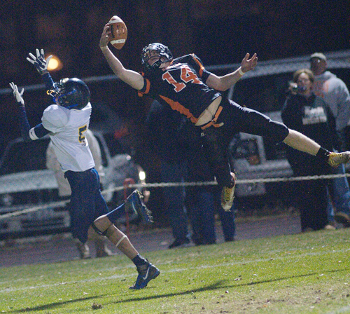 Football: Babylon marches to 22nd straight win - Riverhead News Review ...