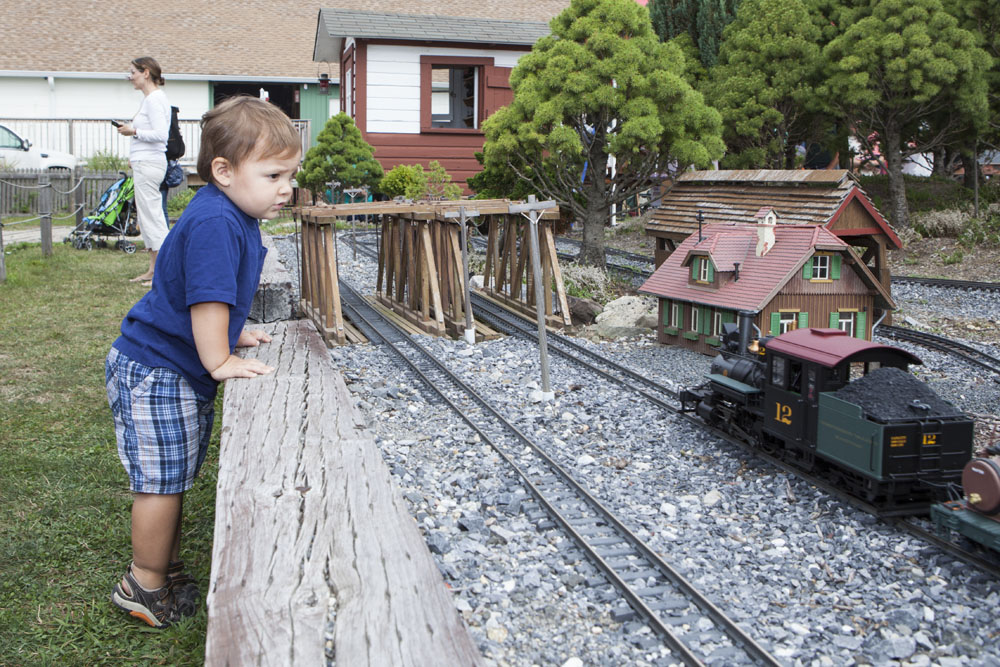 Photos: Railroad Museum hosts festival in Riverhead - Riverhead News ...