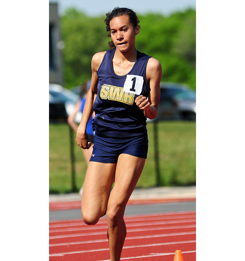 Girls Track and Field: Lee wins 1,500, her third division triumph ...