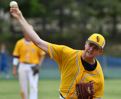 Baseball: White hurls three-hit shutout for SWR - Riverhead News Review ...