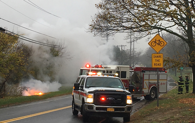 Downed wire sparks fire on Sound Avenue - Riverhead News Review Archives