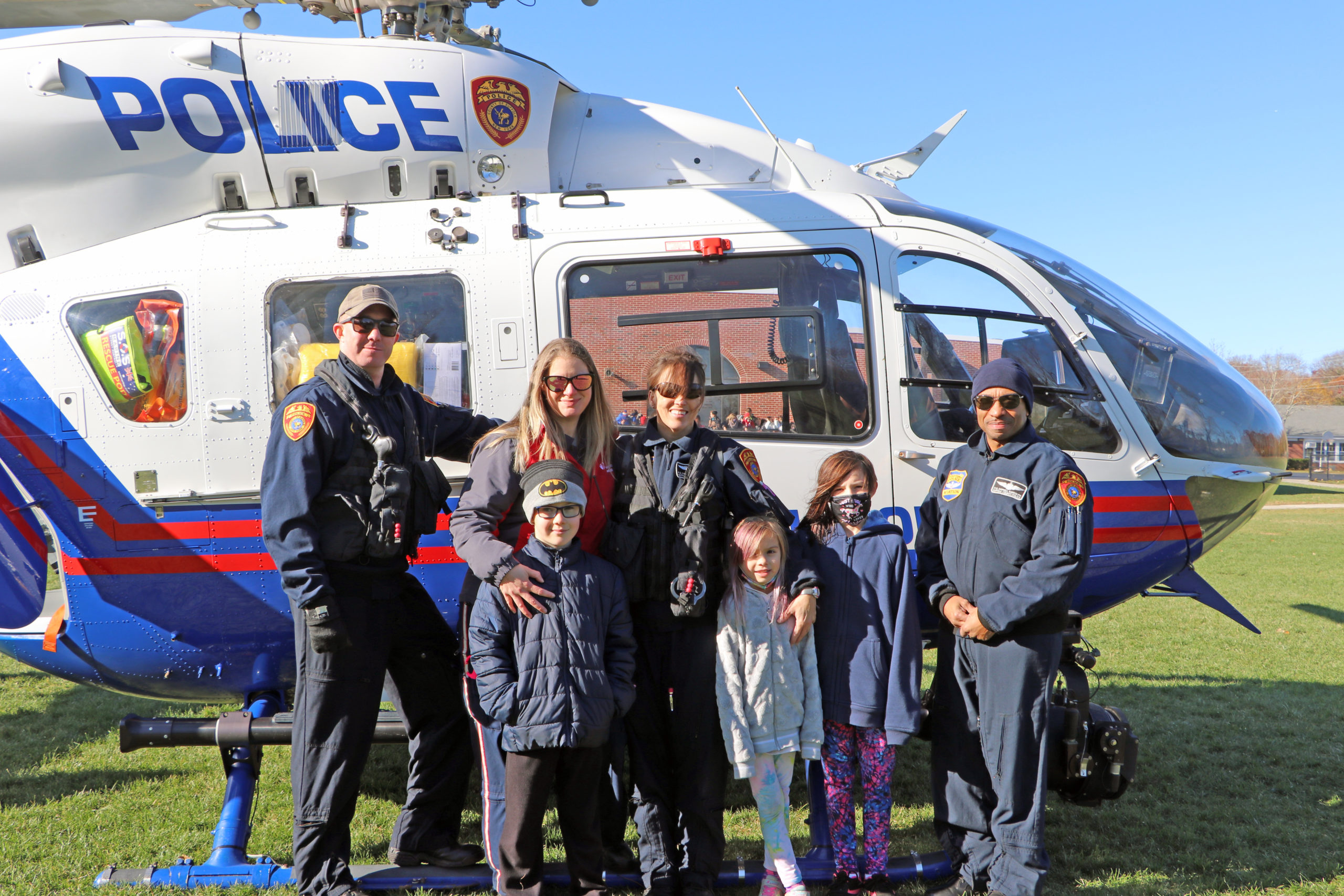 SCPD helicopter visits Wading River School - Riverhead News Review Archives