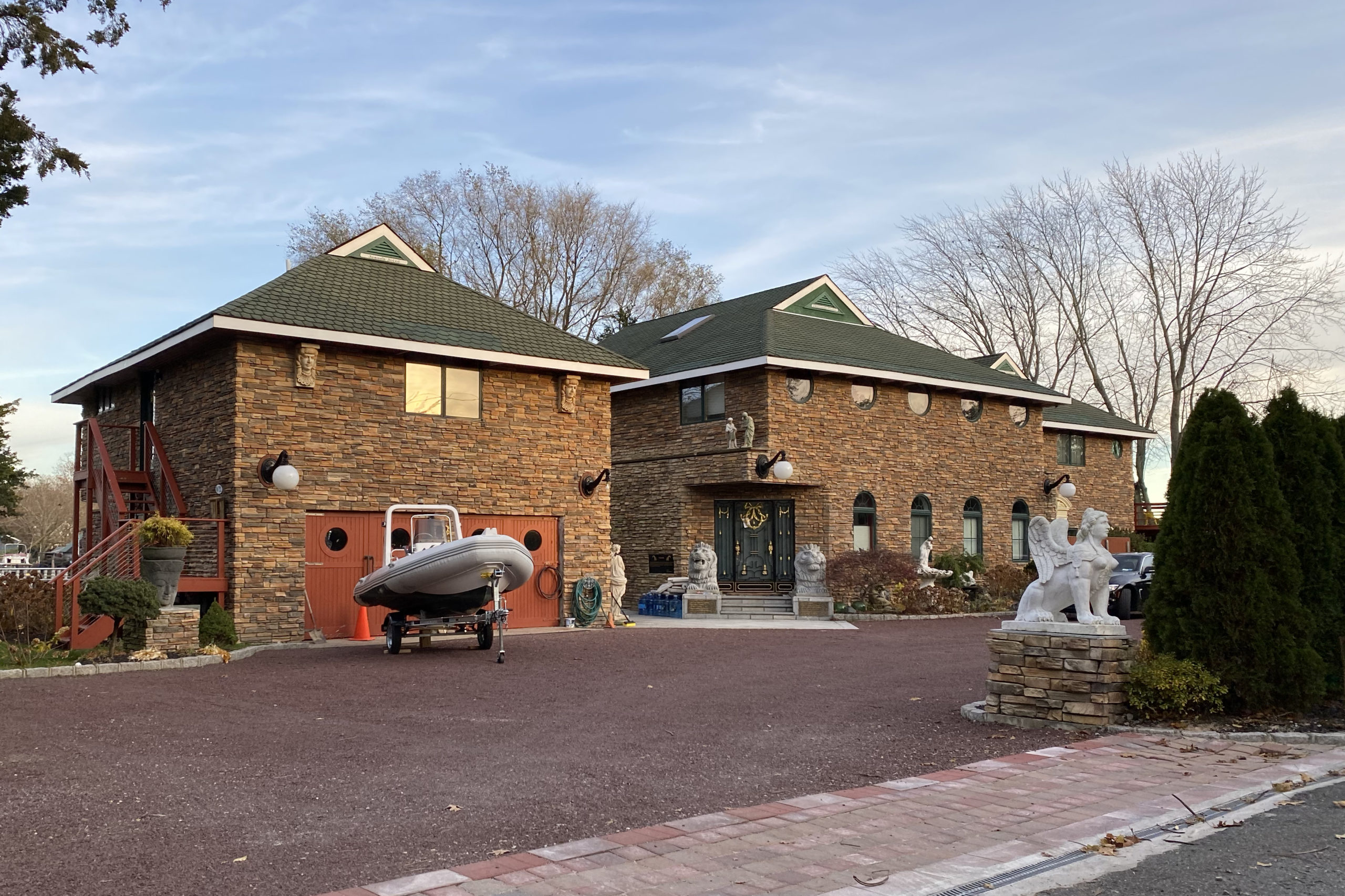 Riverhead Town takes Aquebogue homeowner to court over building permit ...