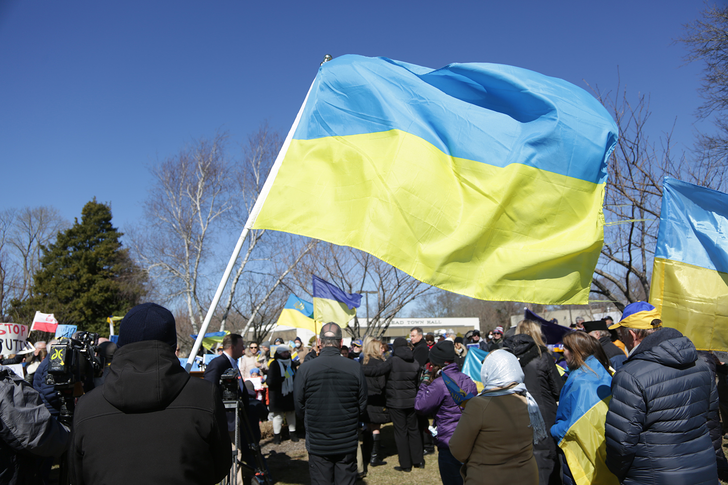 Riverhead News Review