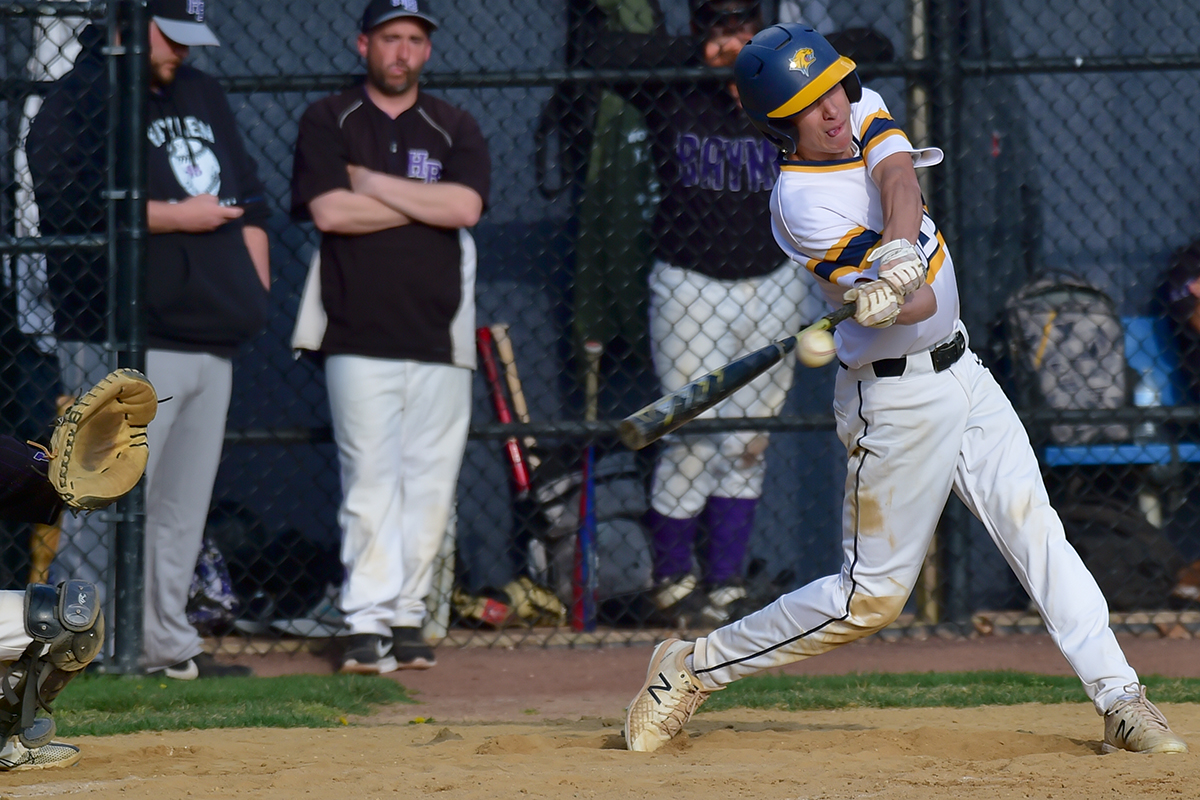 Baseball: Wildcats' bats come alive in win over Hampton Bays ...