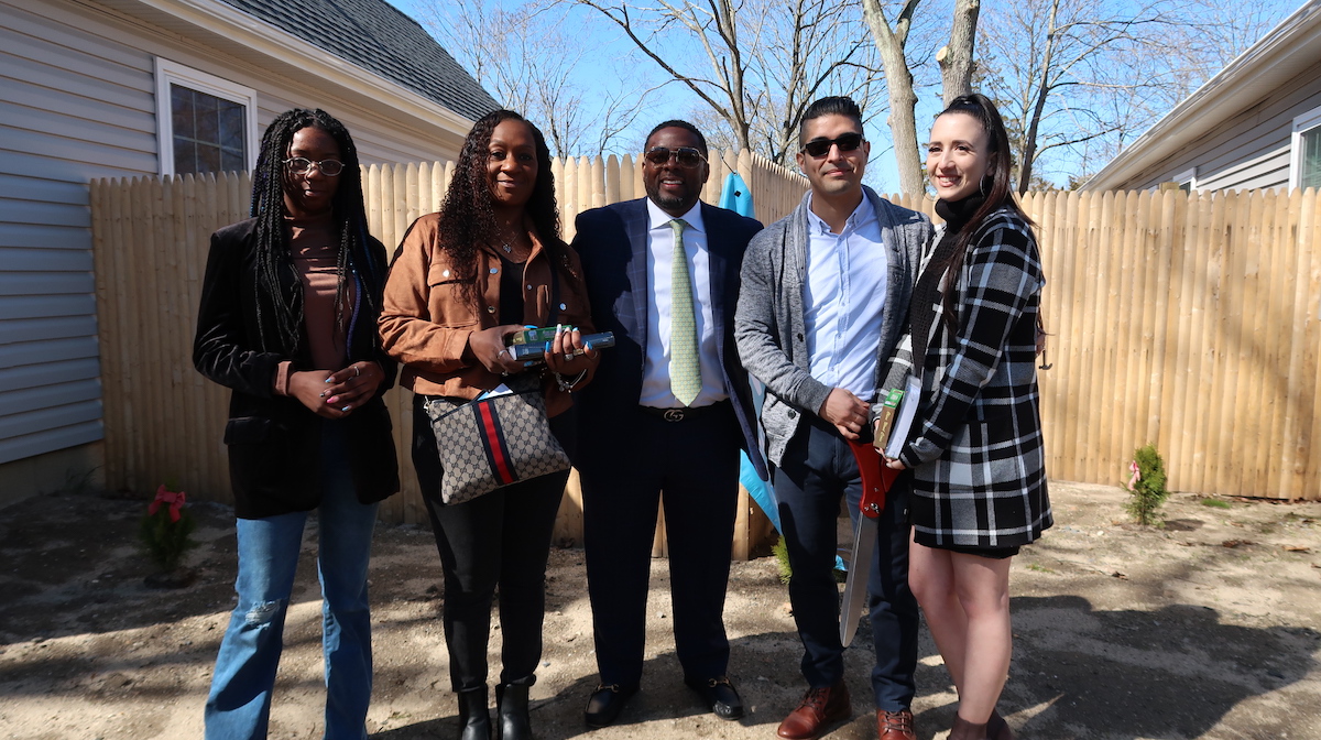 Daily Update: Zoning for battery storage approved, Habitat for Humanity ...