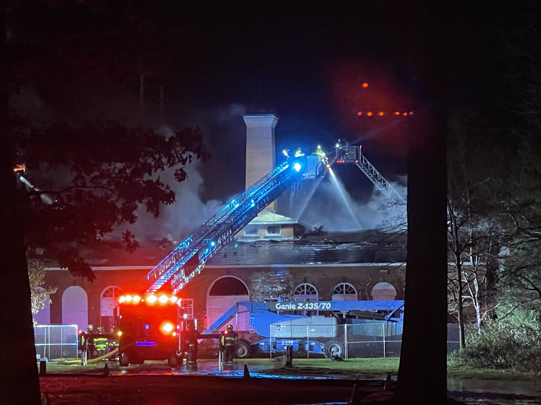 Daily Update: Fire engulfs Tesla Science Center in Shoreham - Riverhead ...