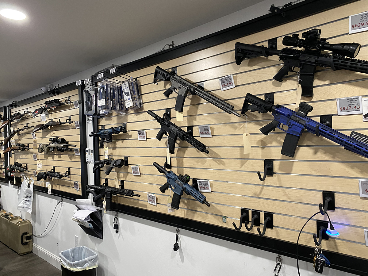 Civic group voices concern over gun shops downtown - Riverhead News Review