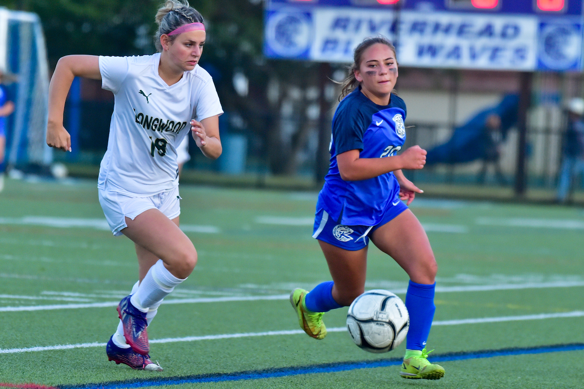 High school sports round up - Riverhead News Review