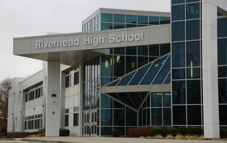Riverhead High School student charged with making terroristic threat ...