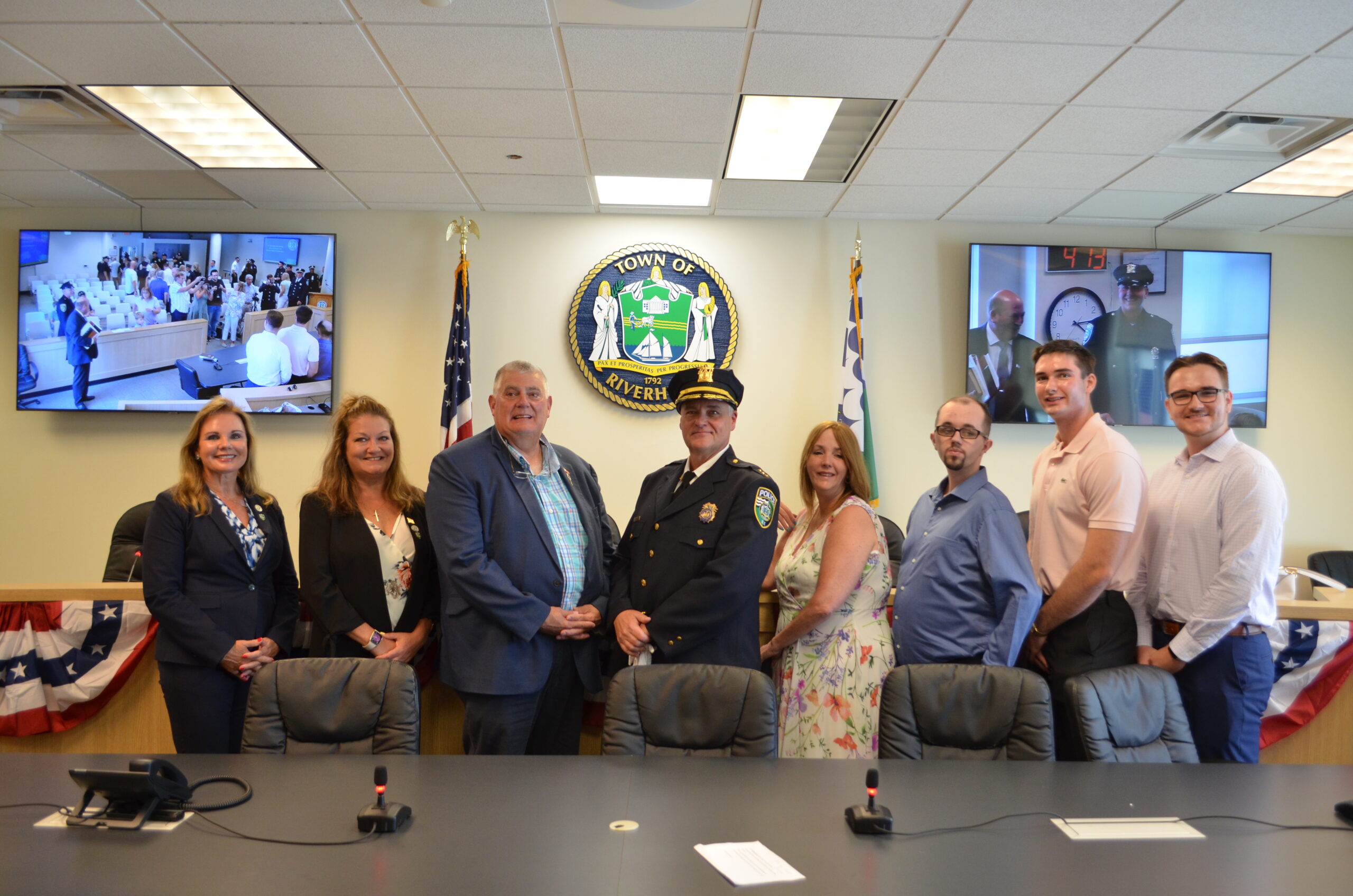 Ed Frost sworn in as new chief of the Riverhead Police Department ...