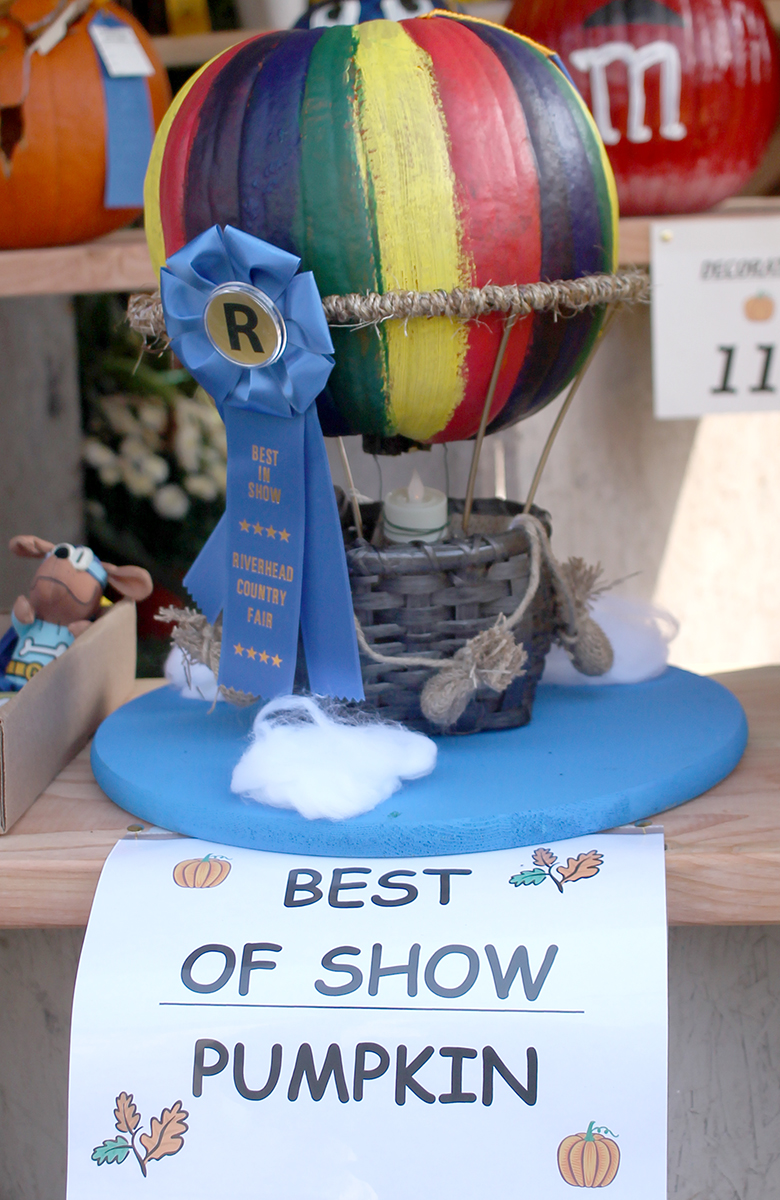 Families and fun fill downtown during Riverhead Country Fair ...