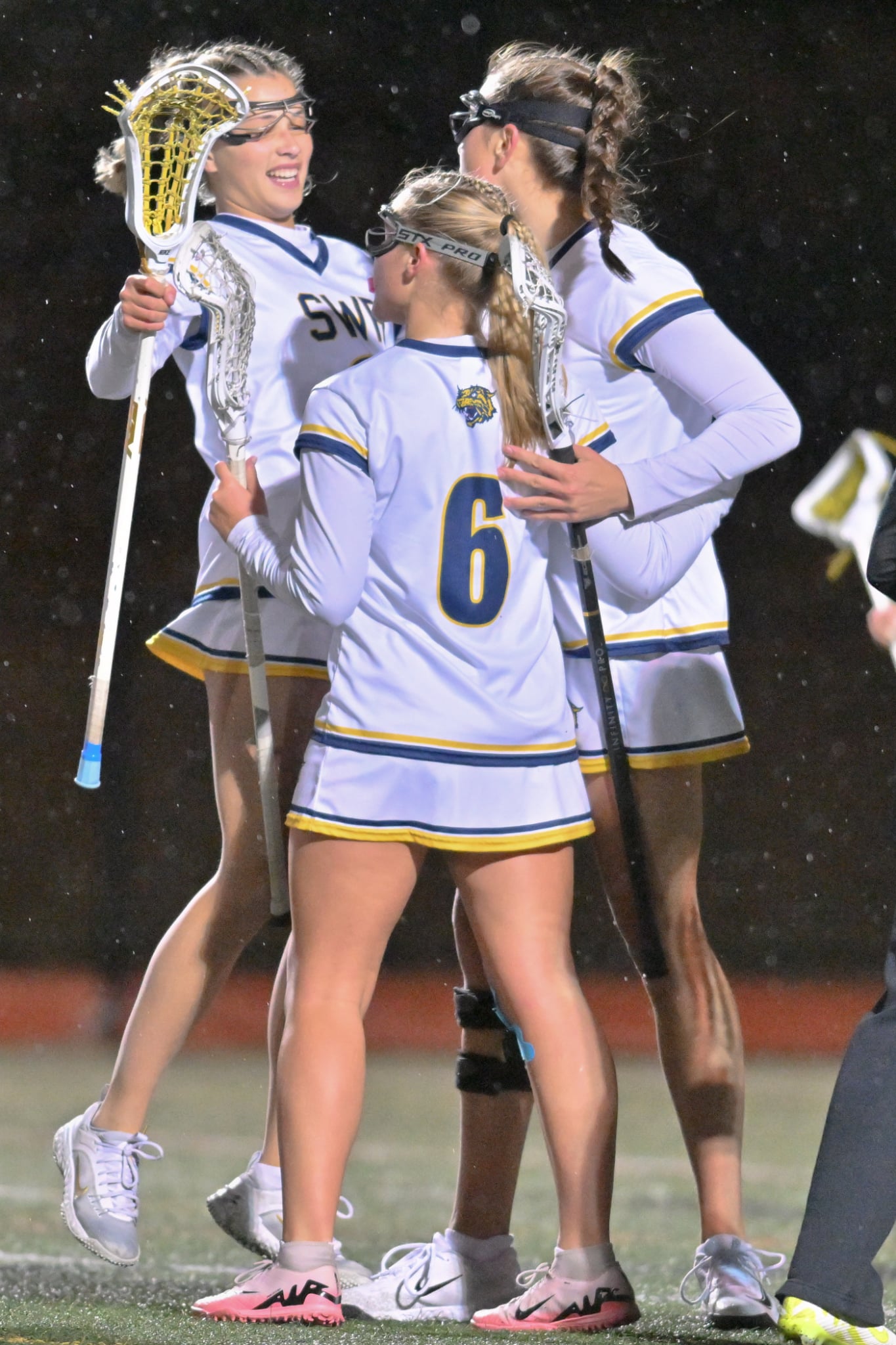 Sports Roundup: SWR girls lax win in OT thriller - Riverhead News Review