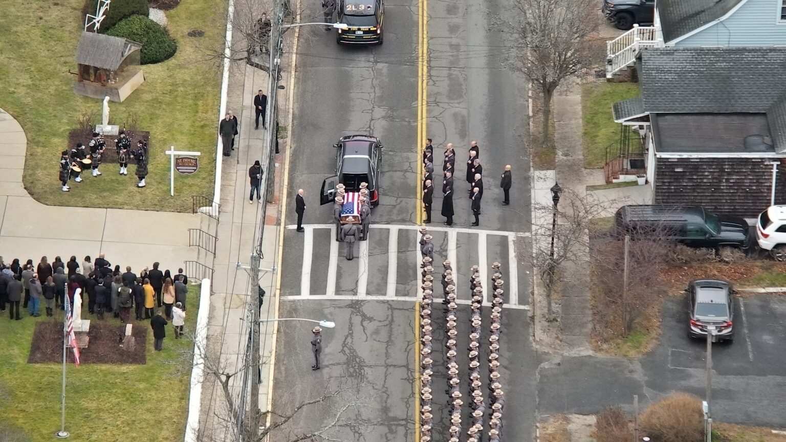 State police honor Calverton trooper who died from 9/11 illness ...