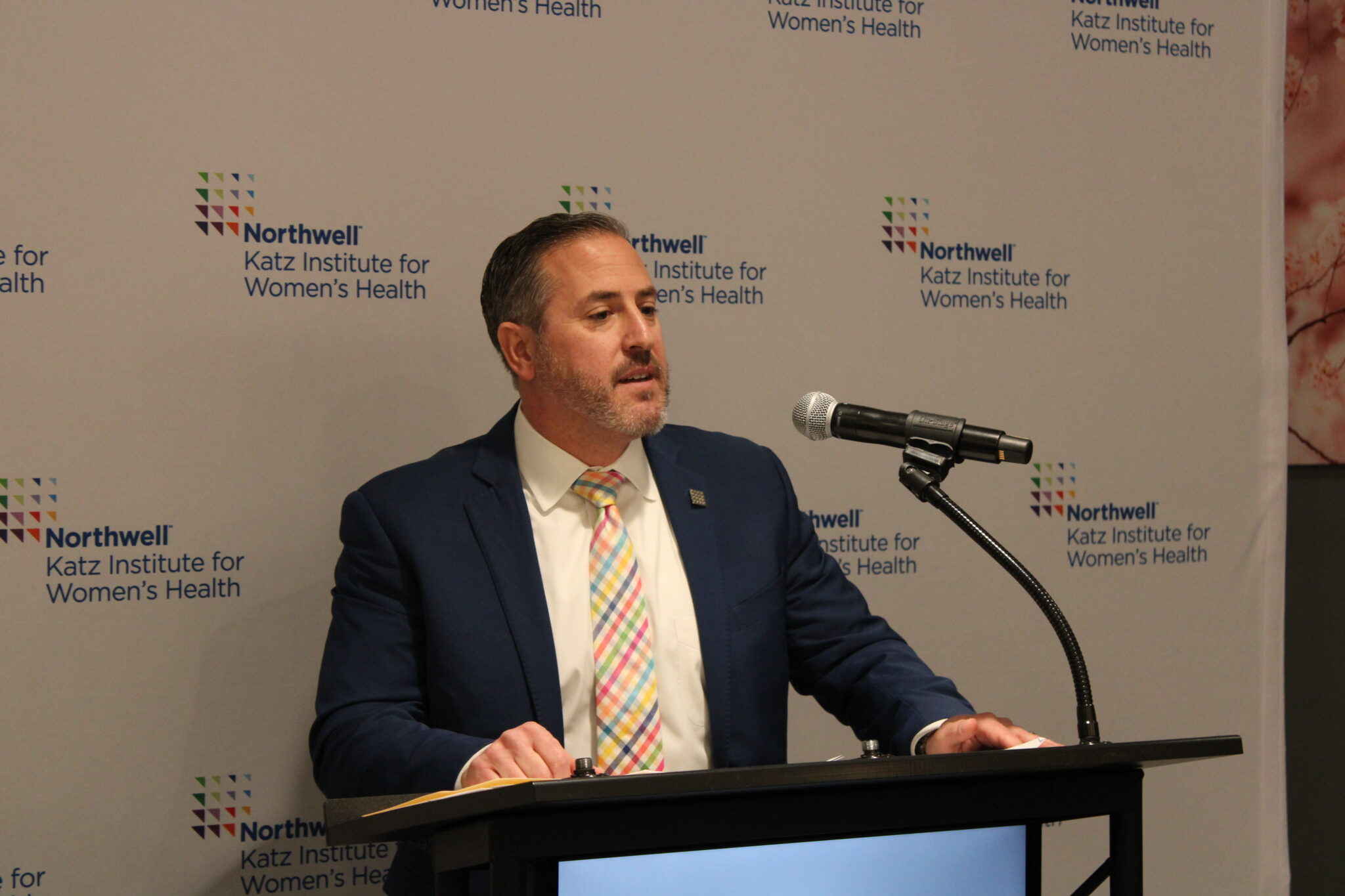 Northwell cuts the ribbon for new women's health center in Manorville ...