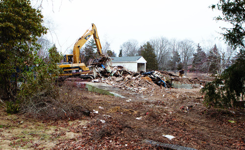 General Wayne Inn torn down after 230 years in Southold