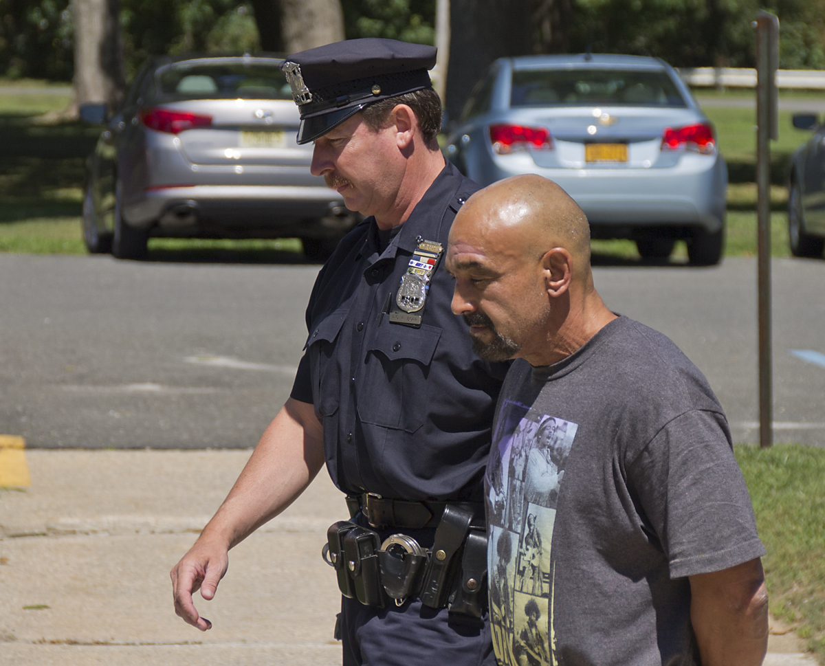 DA: Accused burglar caught with drugs has 3 prior felony convictions ...