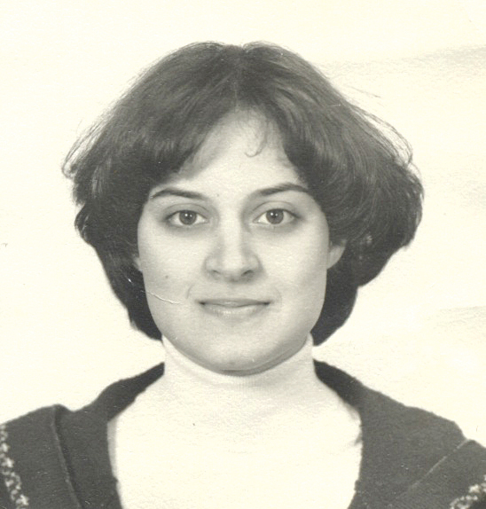 Yvonne Perry Reiter - The Suffolk Times Archives