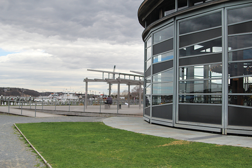 Police: Brentwood man resisted arrest following incident at Greenport ...