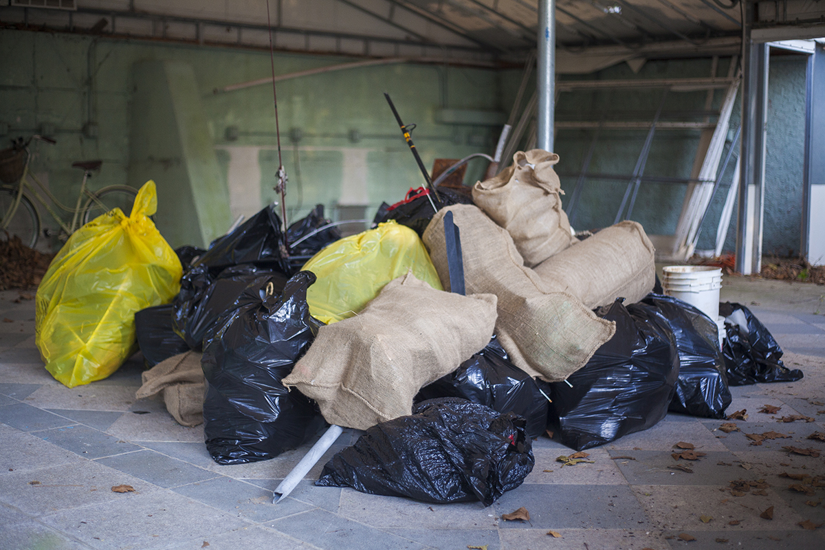 Monthlong beach cleanup competition nets 1,670 pounds of garbage - The ...