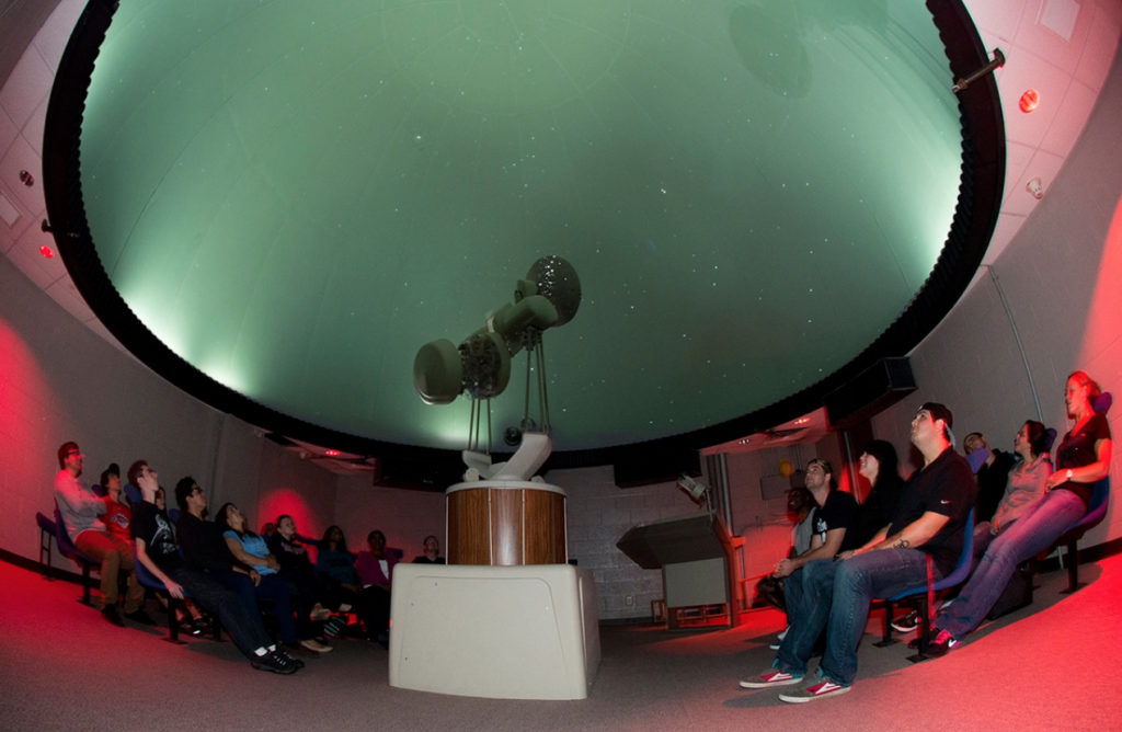 Long Island Science Center plans rooftop planetarium, New owners give B ...