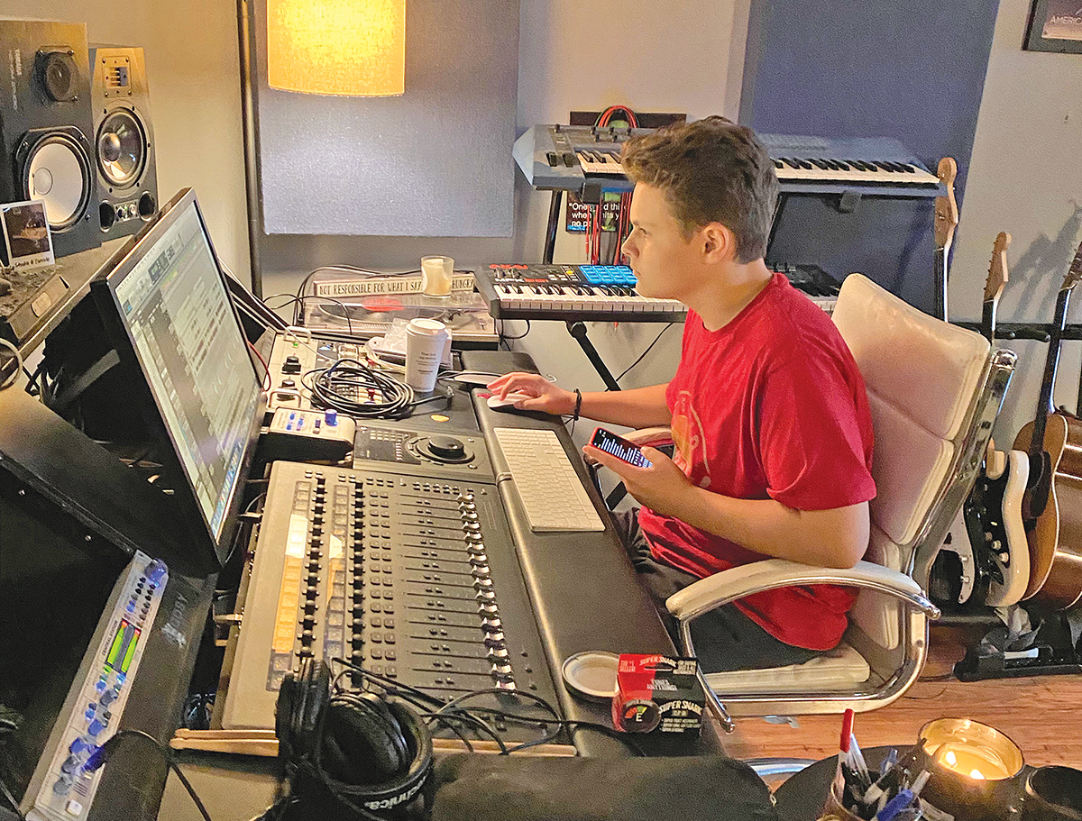 After winning ‘The Voice,’ Carter Rubin shifts to studio work with ...