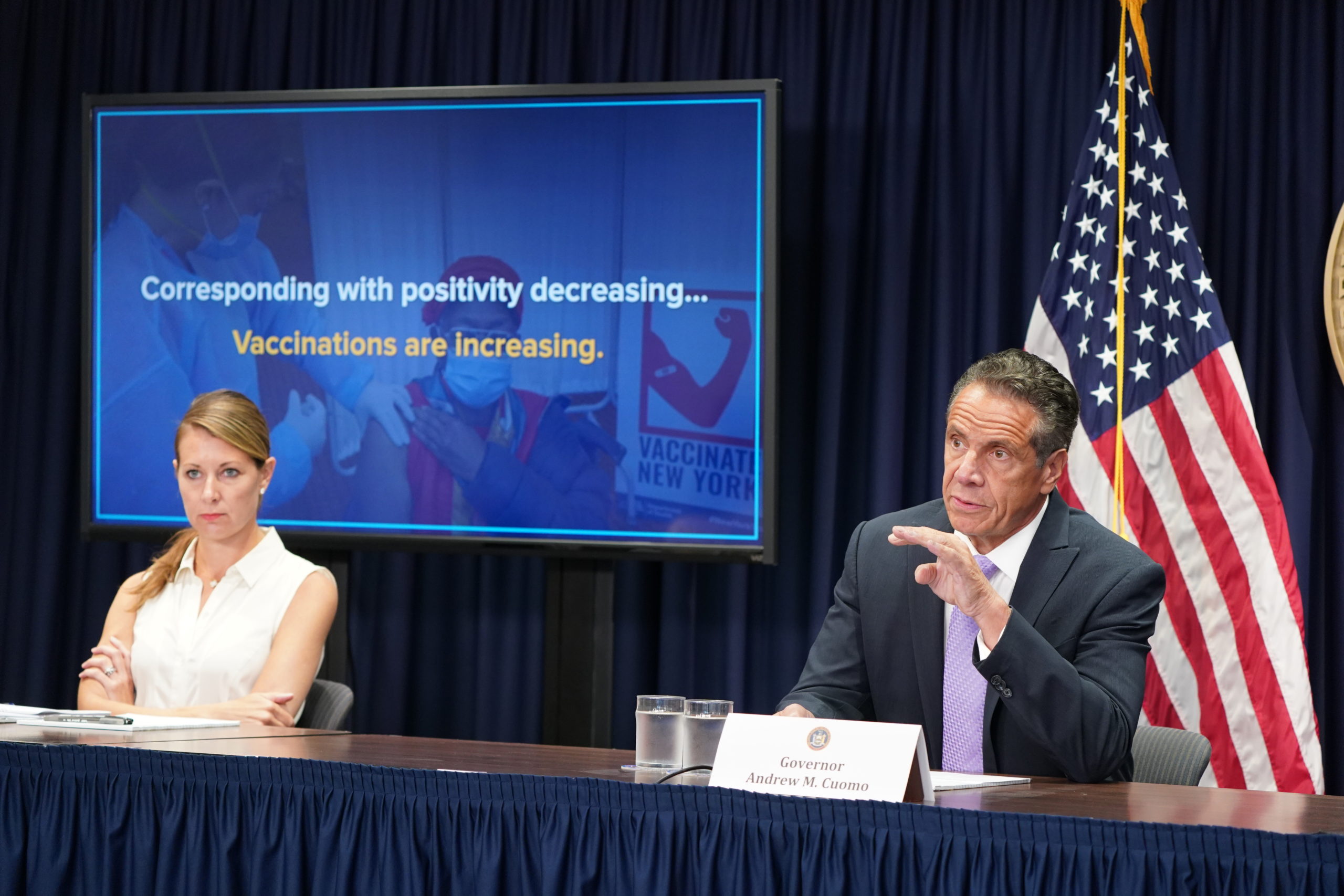 Gov. Cuomo announces resignation, Southold Town may ditch beach and ...