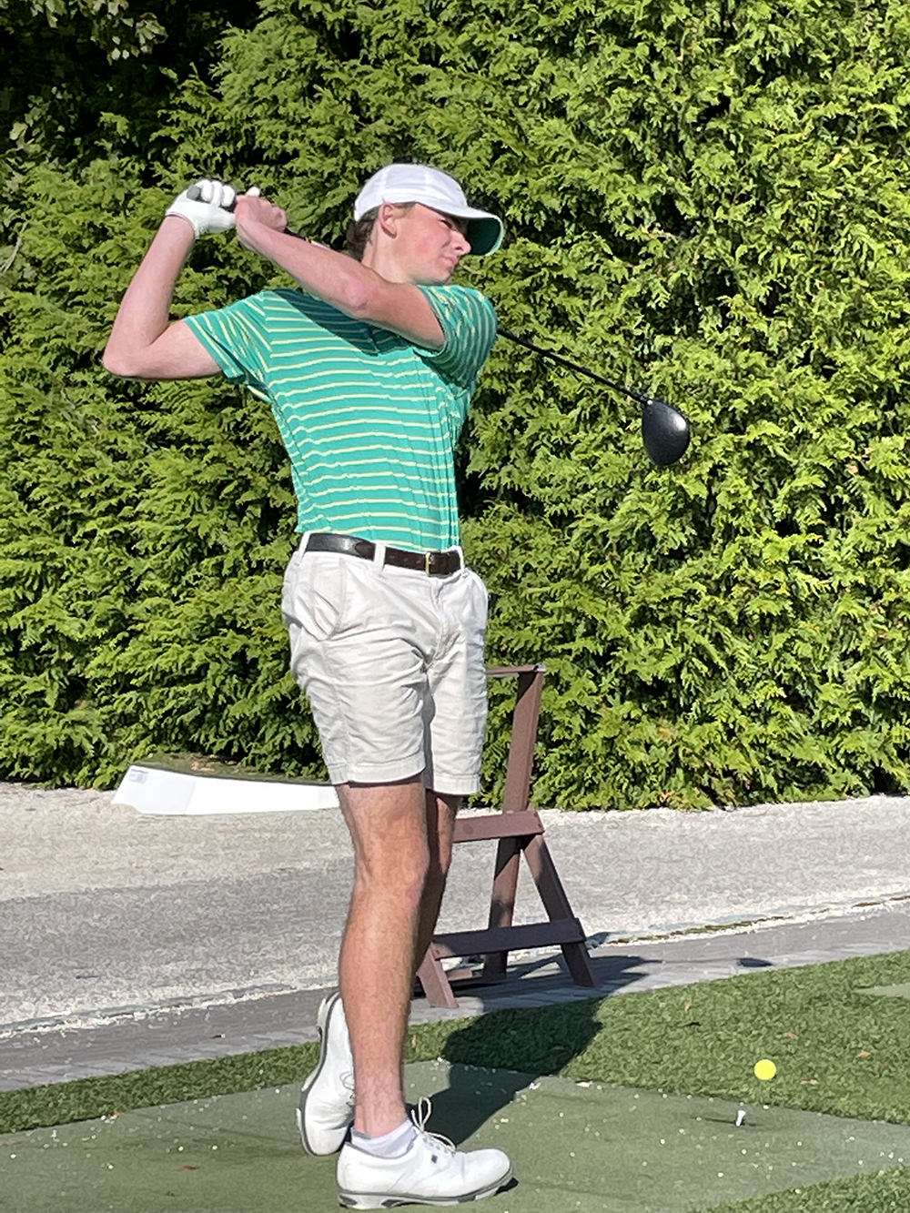 Boys Golf: League titles piling up for Tuckers - The Suffolk Times Archives