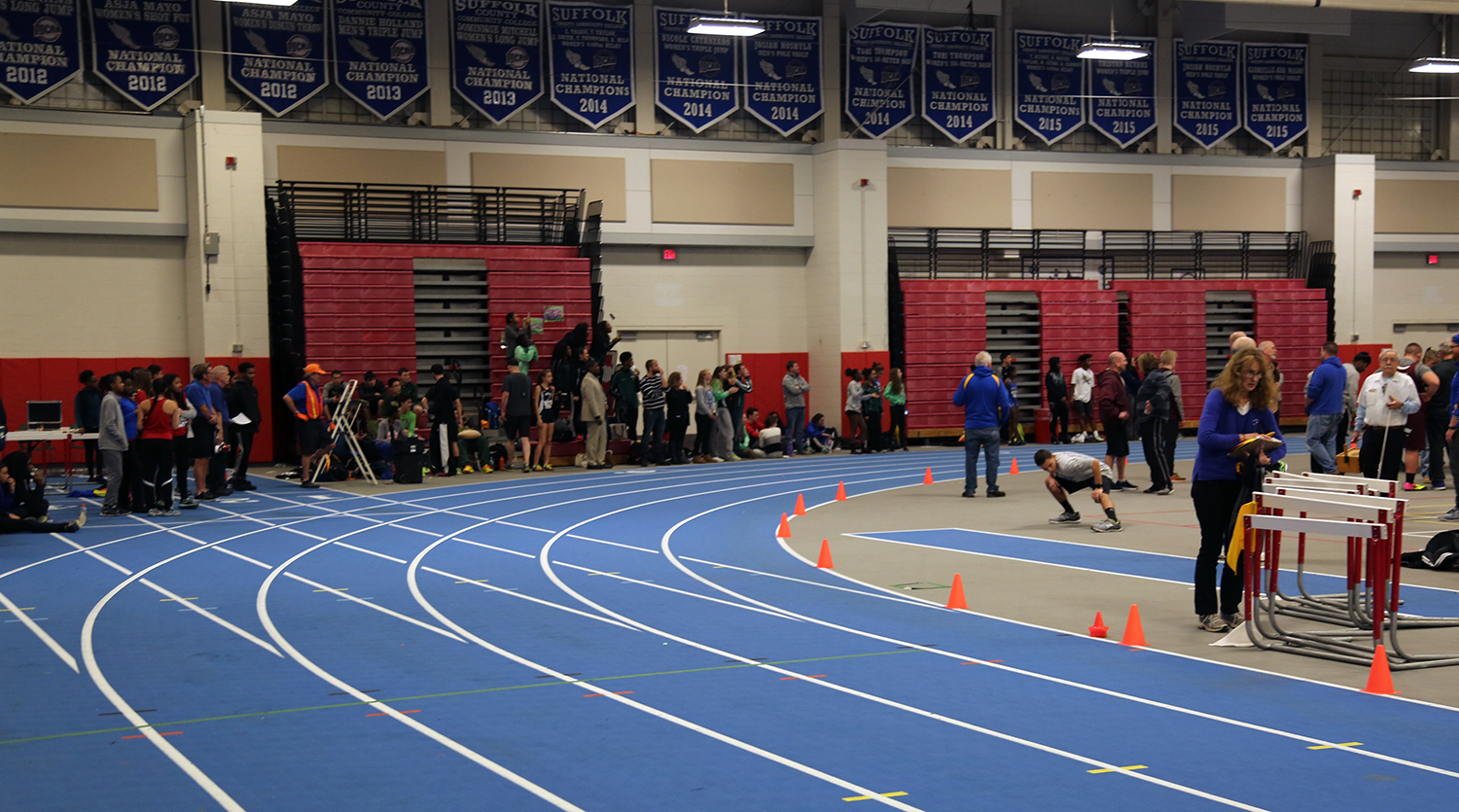 Suffolk’s winter track teams head back indoors - The Suffolk Times Archives