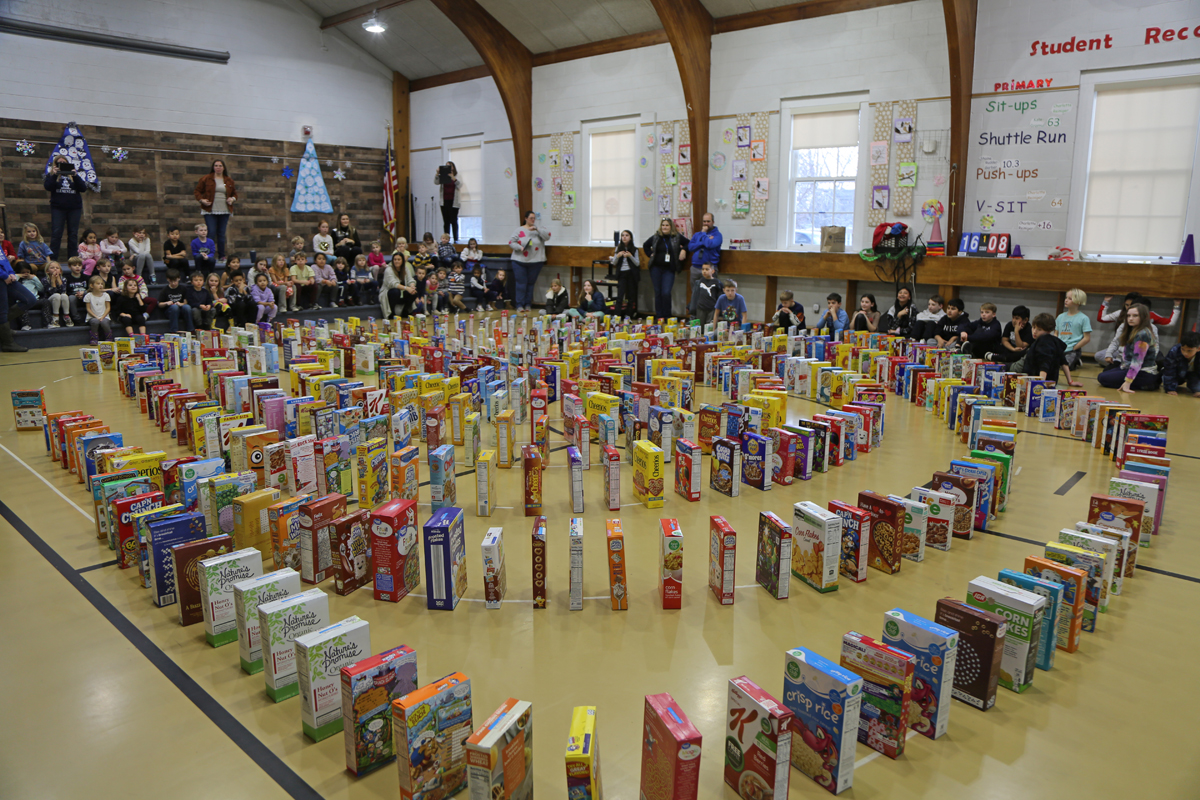Oysterponds Elementary students participate in 'cereal box domino ...