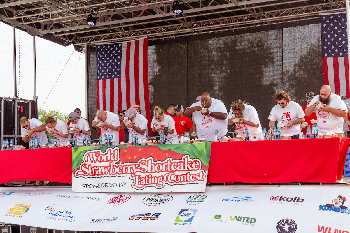 Photos: New queen chosen at Mattituck Strawberry Festival; Champion ...