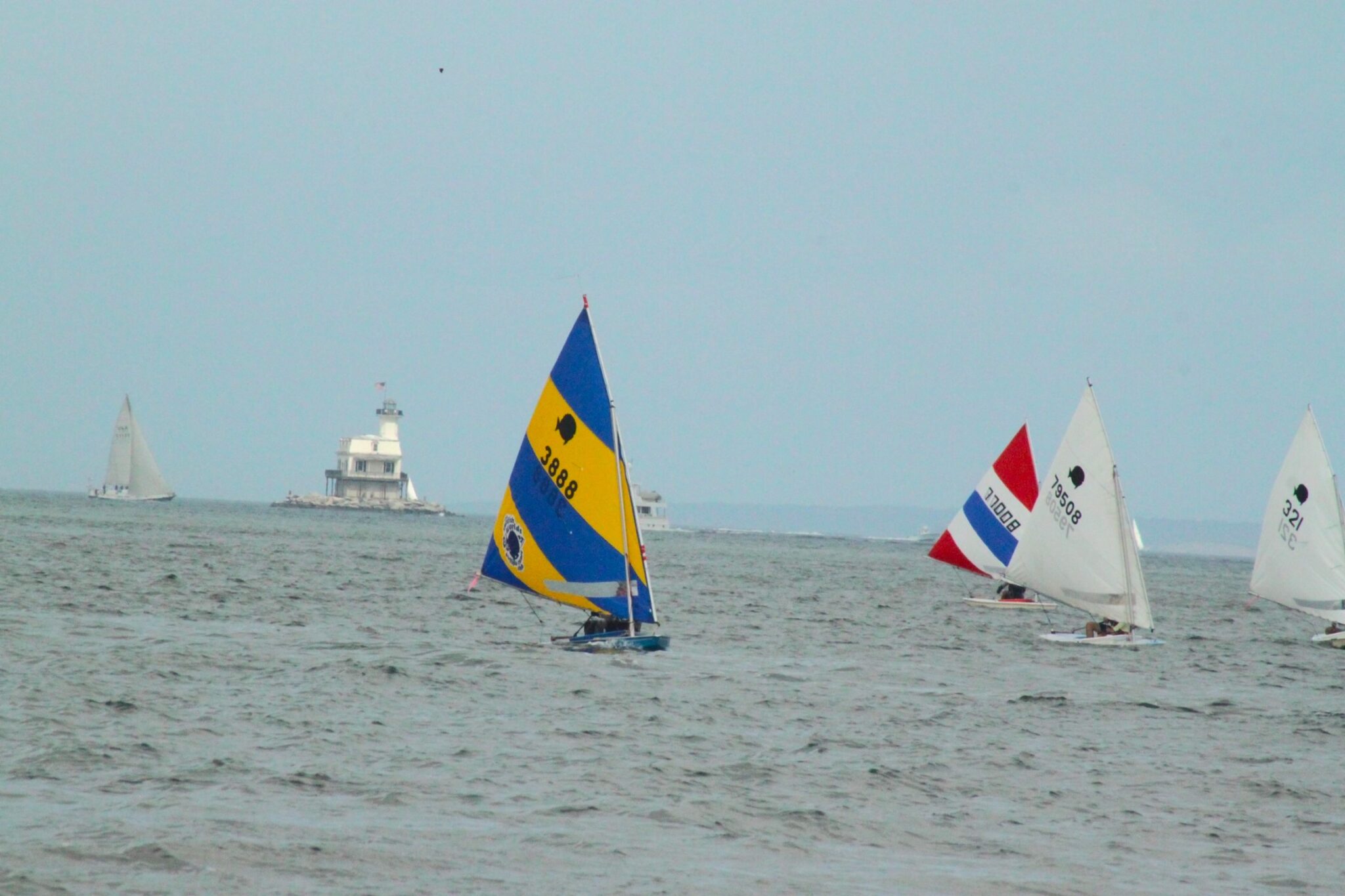 Shelter Island mariner sails into history books, wins 'world's longest ...