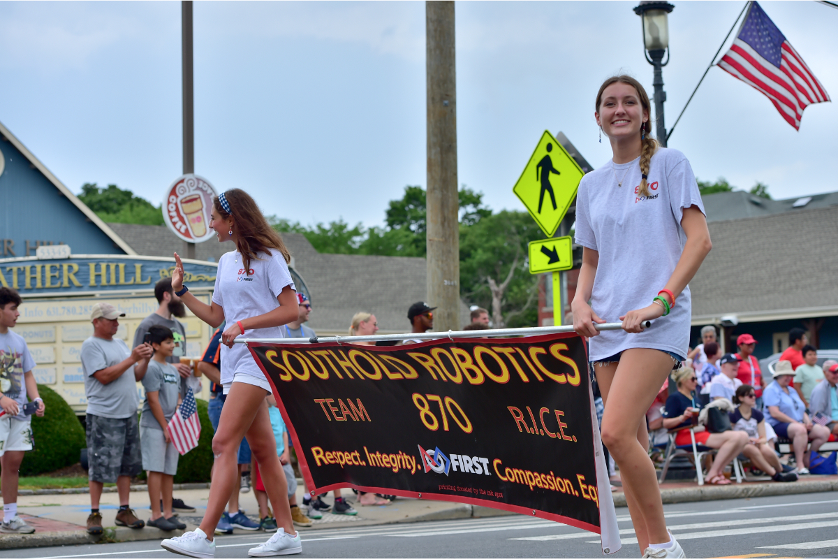 Photos: Southold Independence Day Parade - The Suffolk Times
