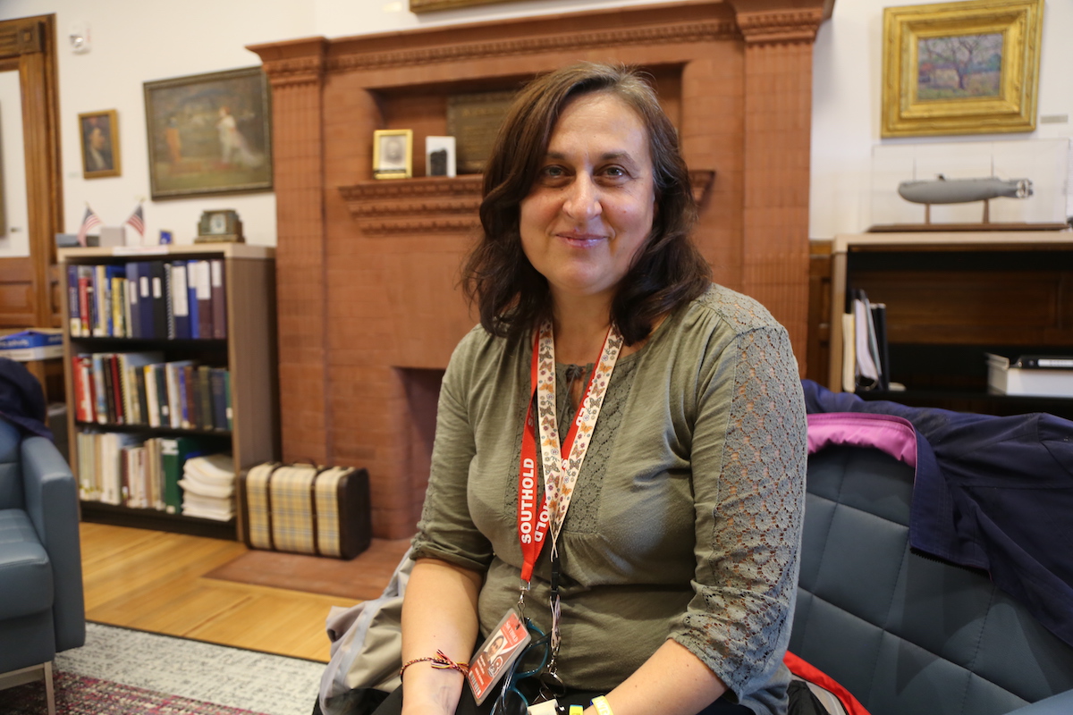 Local teachers' aide lends a helping hand to Ukrainian families - The ...