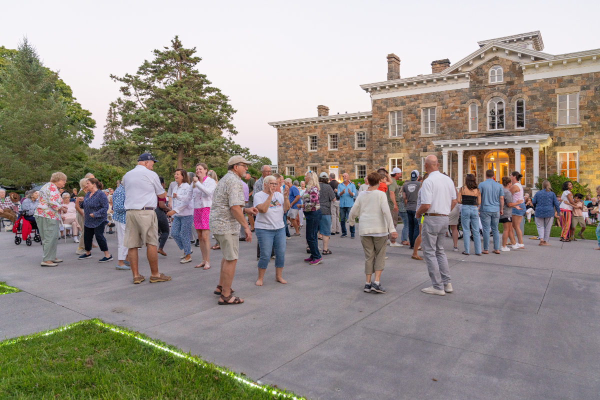 Photos: Peconic Landing's End of Summer Celebration - The Suffolk Times