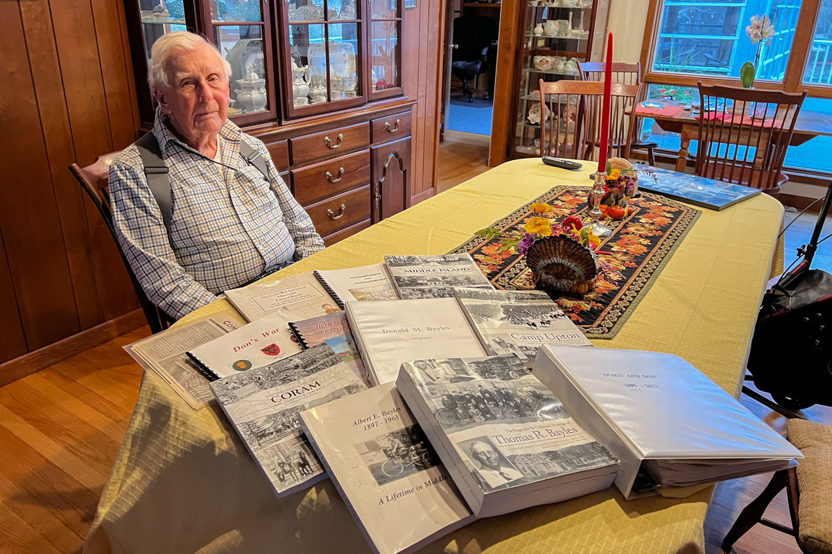 Local historian and WWII veteran Donald Bayles celebrates his 100th ...