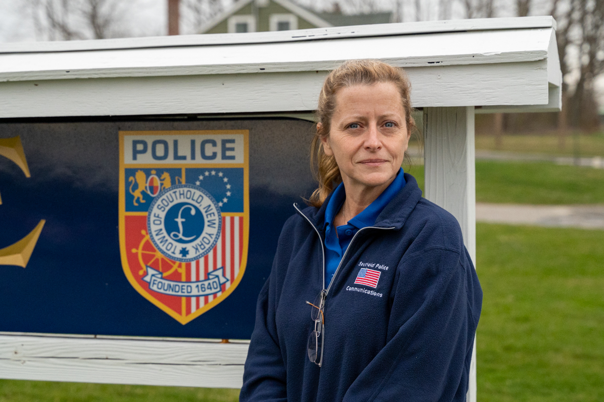 Daily Update: Long standing town police dispatcher promoted