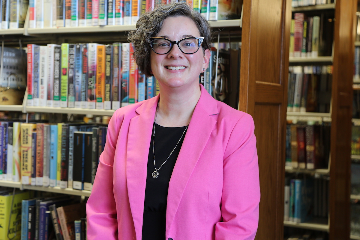 Floyd Memorial Library welcomes new director to Greenport - The Suffolk ...