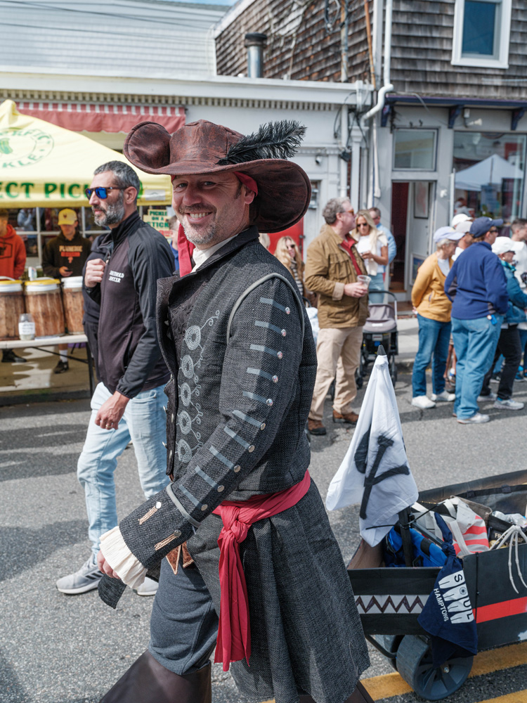 See photos from the 2022 Maritime Festival parade in Greenport - The ...