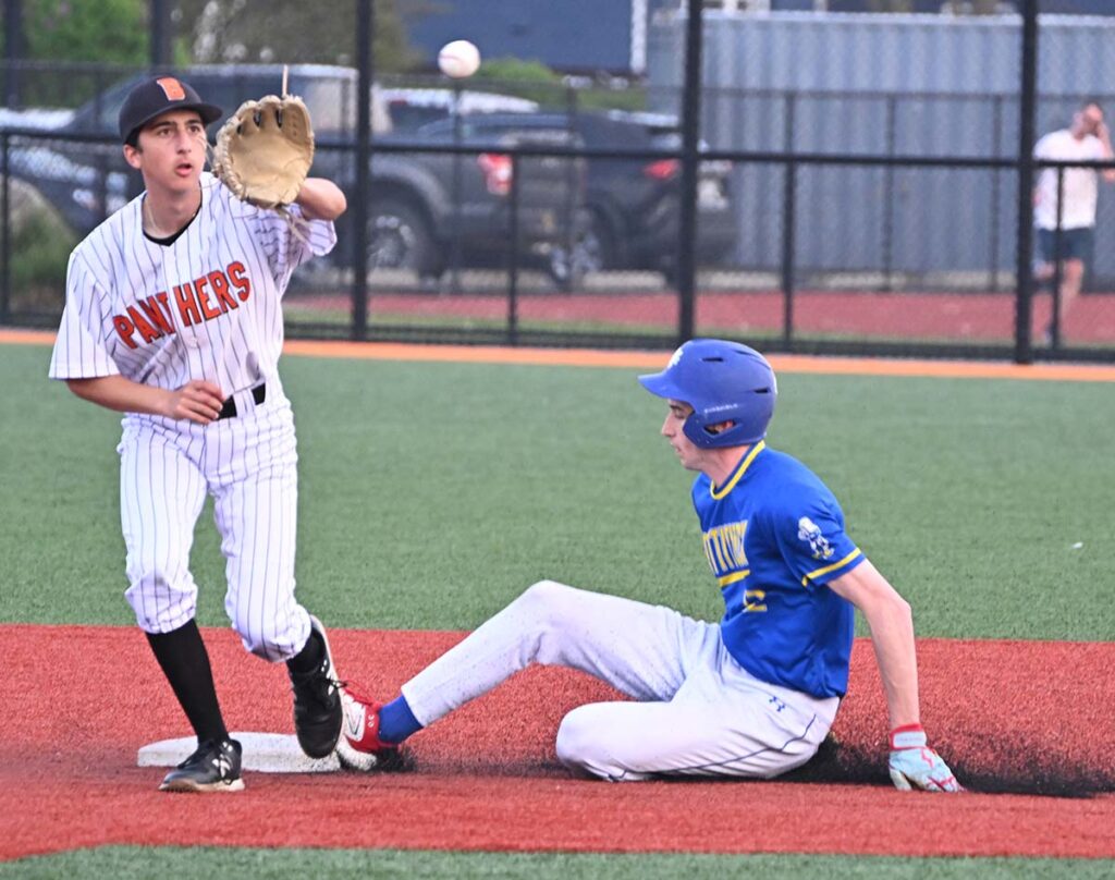 Boys baseball: Mattituck loses out in pitchers duel - The Suffolk Times