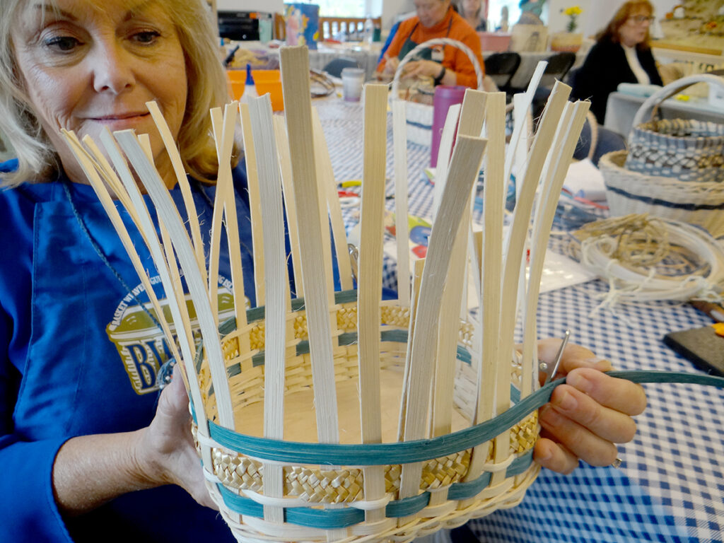 Makers guild keeps basket weaving craft alive - The Suffolk Times