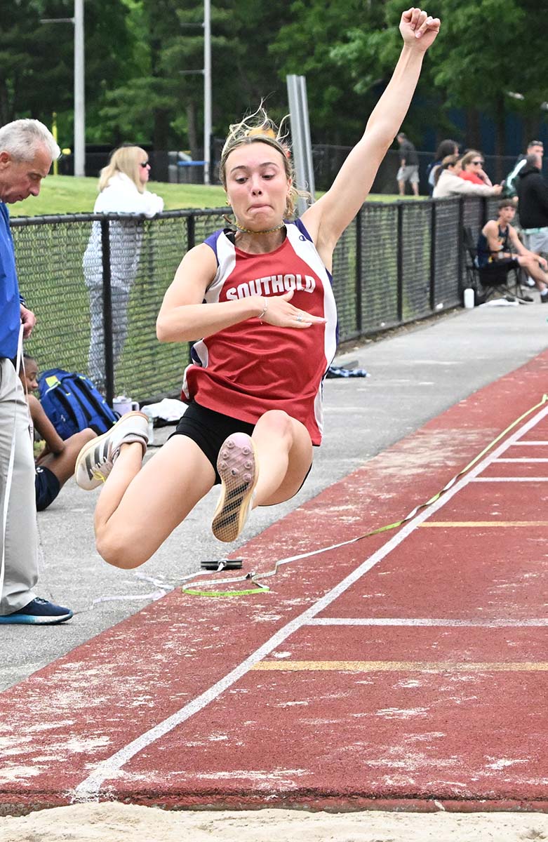 State track finalists battle each other and the elements - The Suffolk ...
