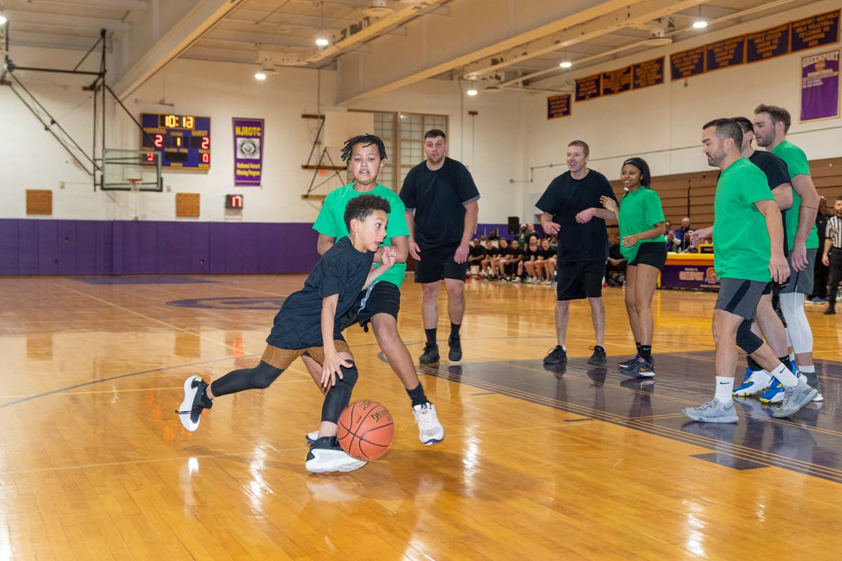Cops and alumni face off in Greenport basketball game - The Suffolk Times