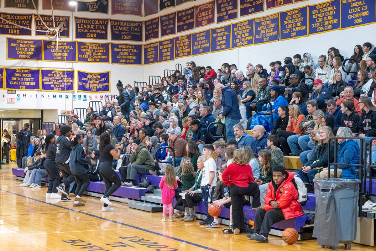 Cops and alumni face off in Greenport basketball game - The Suffolk Times