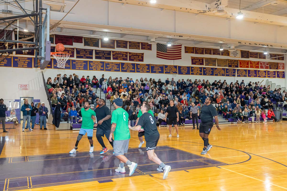 Cops and alumni face off in Greenport basketball game - The Suffolk Times
