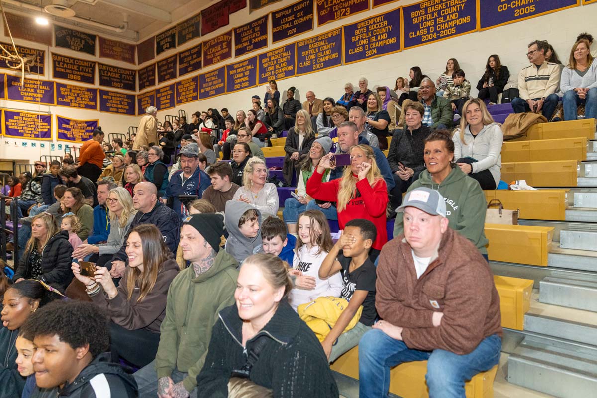 Cops and alumni face off in Greenport basketball game - The Suffolk Times