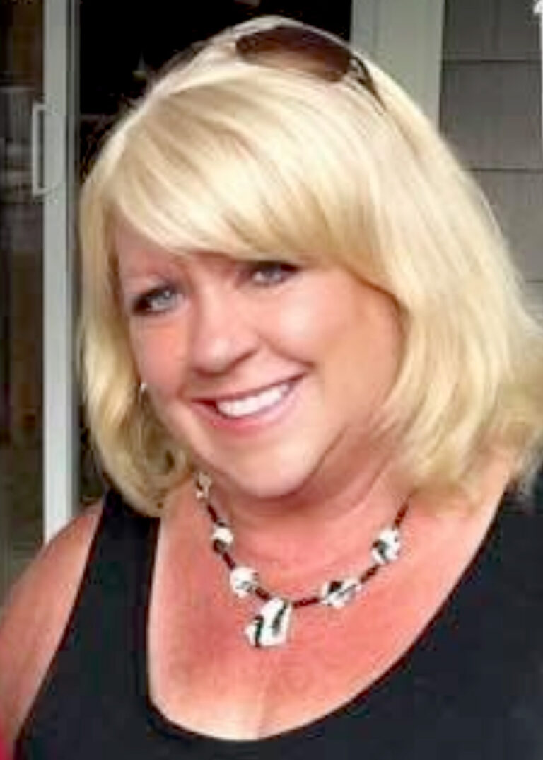 Cindy Richards, manager of reuse center, dies Aug. 13 - The Suffolk Times