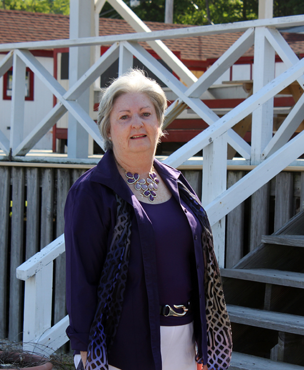 Ben-Susan saying goodbye to HPOC - Shelter Island Reporter Archives